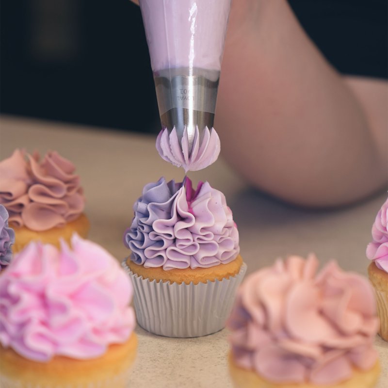 Loyal - Moreish Ruffle Piping Tip Set | Lollipop Cake Supplies